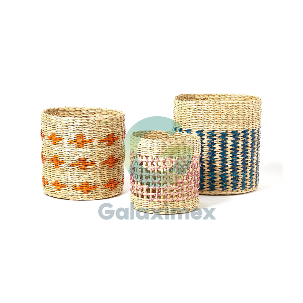 Woven planter with legs from basket factory - Galaximex